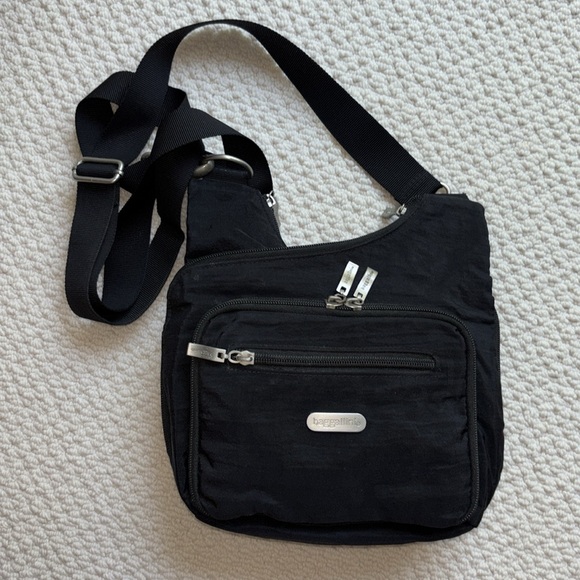 Baggallini | Bags | Baggallini Crossbody Bag | Poshmark